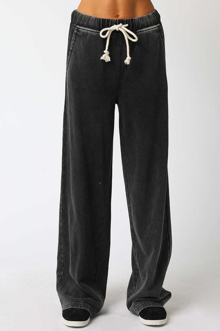 Straight Leg Pant With Drawstring – Ruby and Jenna